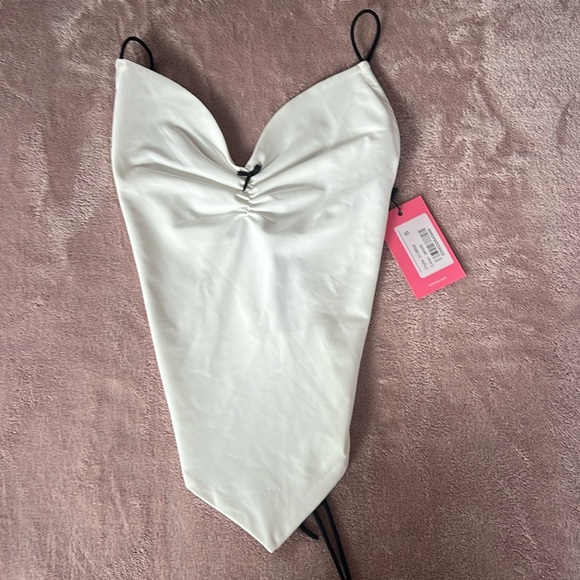 Edikted | Tops | Edikted Top | Poshmark